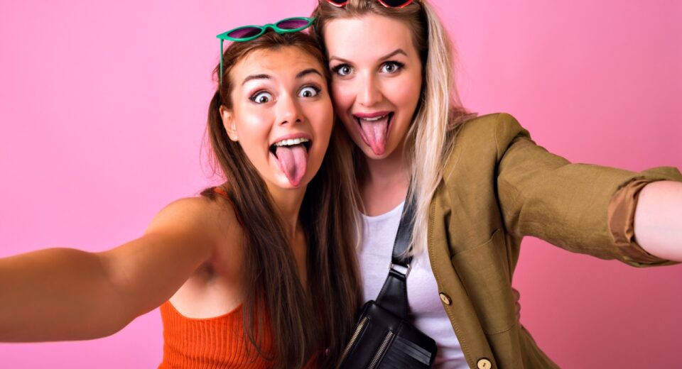 50 Hilarious Funny Friendship Quotes for Best Friends - Quote Of Fame